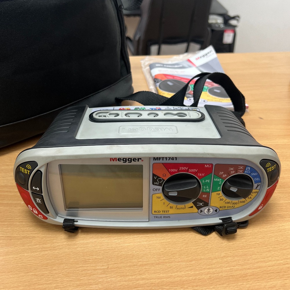 Pre-owned Megger MFT 1741 Multifunction Tester Tool kit with ...